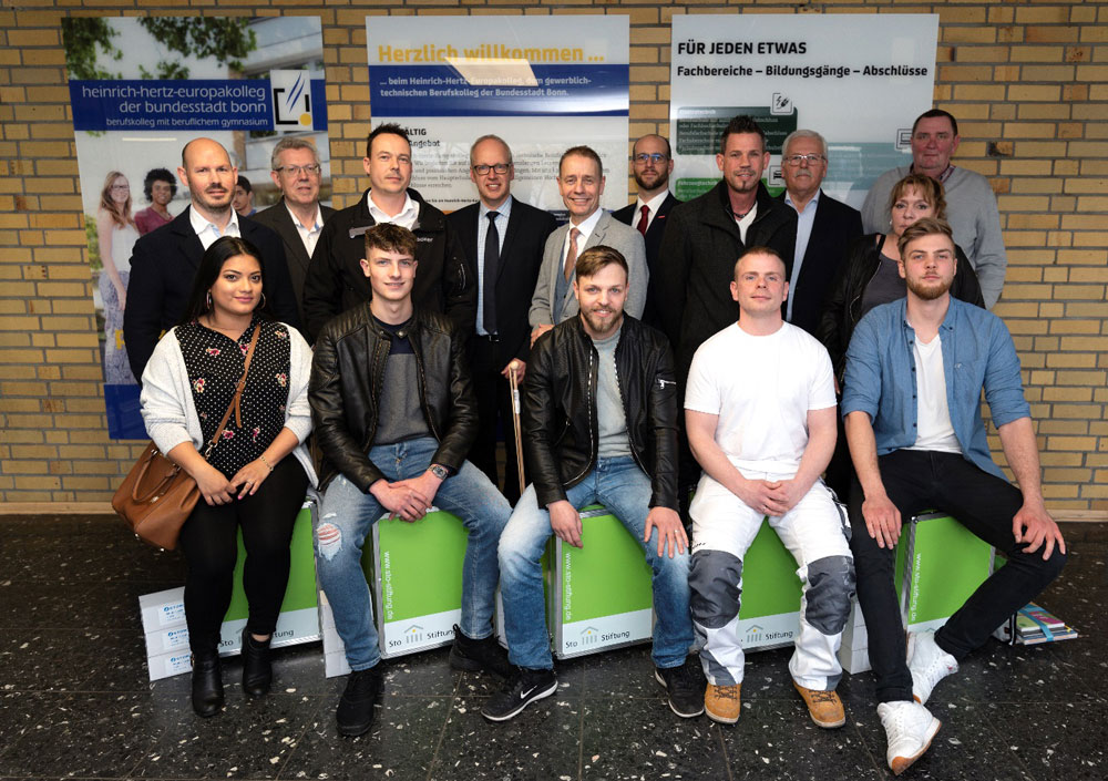 5 der 100 besten Malerazubis deutschlandweit kommen vom HHEK ...